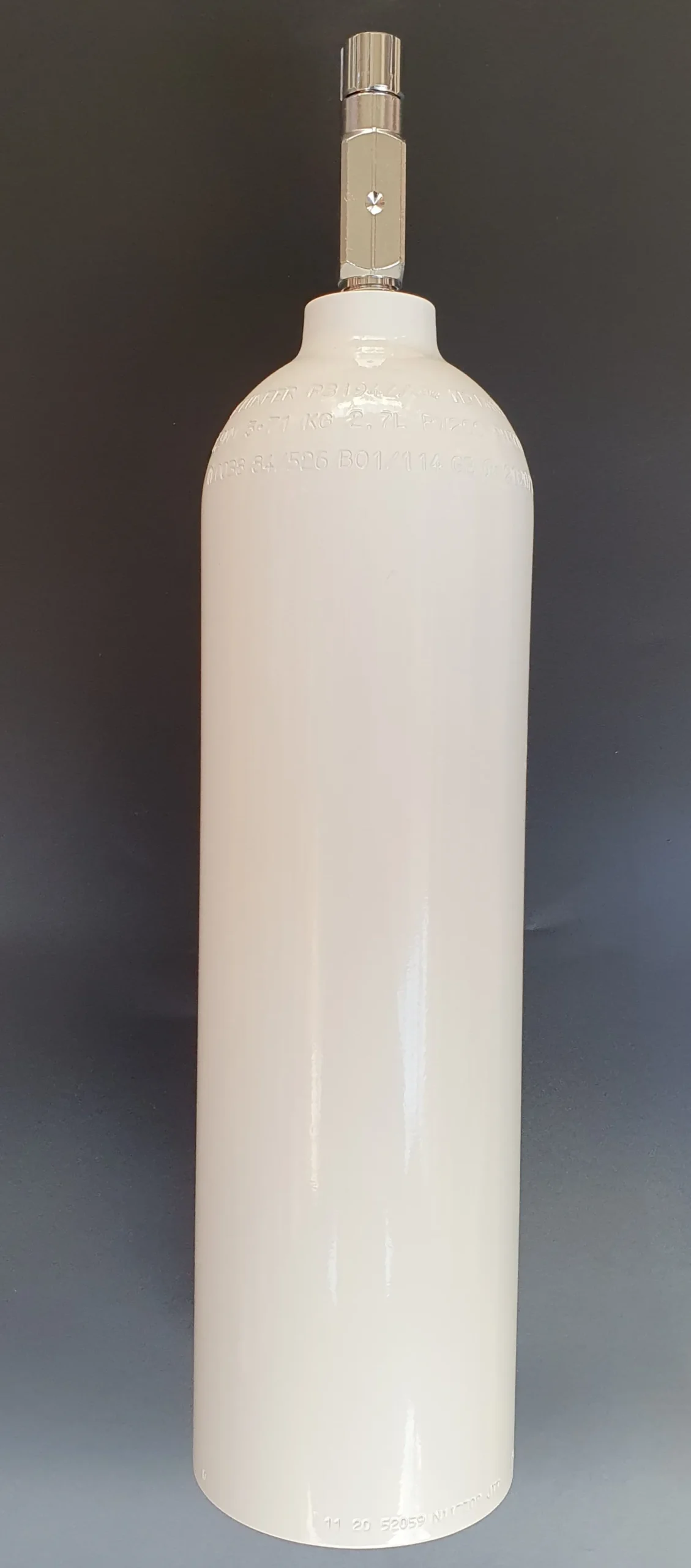 CLEARANCE - GCE Oxygen Cylinder 2.7 Litre with Pin Index Valve | HCE