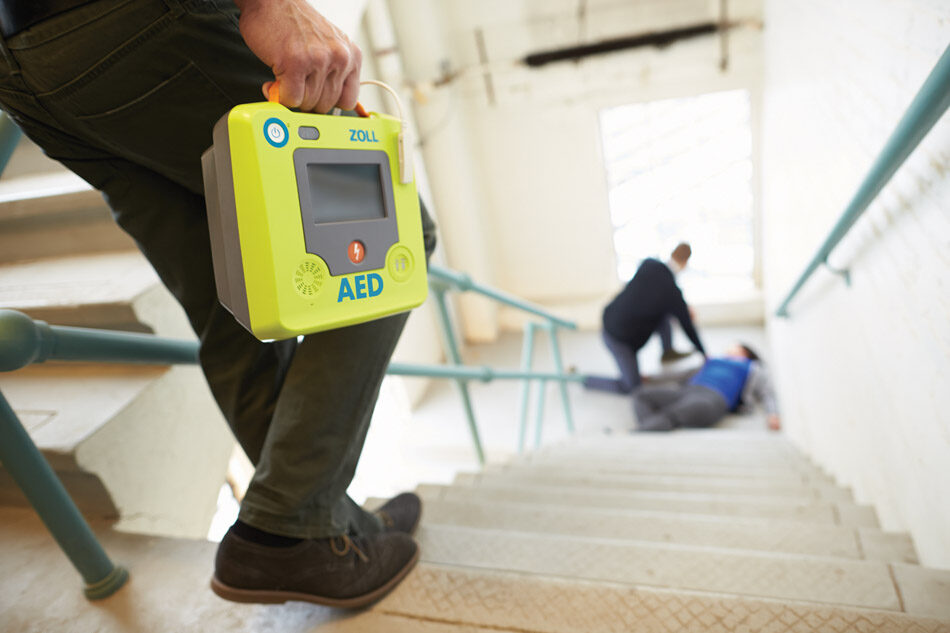 ZOLL AED 3 Semi-Automatic Defibrillator | HCE Emergency Equipment