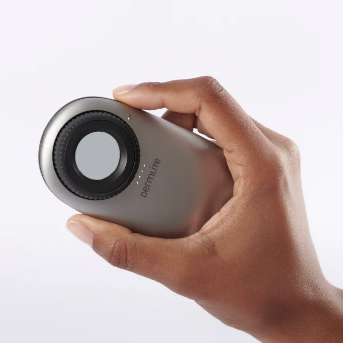 Schuco DermLite DL200 HR Pocket Dermatoscope | HCE