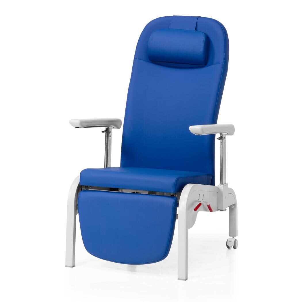 Medi-Plinth Breeze 2-Wheel Patient Chair | HCE