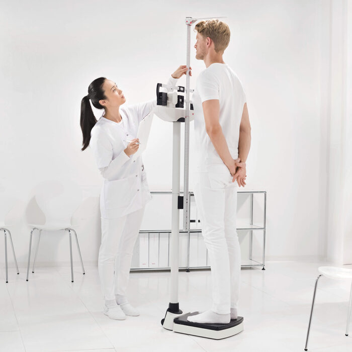 seca 711 Mechanical Column Scale with Eye Level Beam | HCE