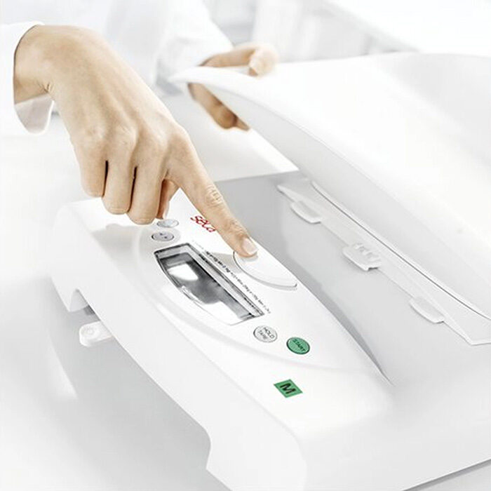 seca 384 Digital Baby Scale | HCE Medical Weighing