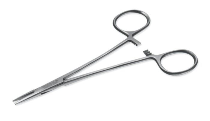 Instrapac Halsey Needle Holder 13cm - Pack of 50 - 7982 | HCE