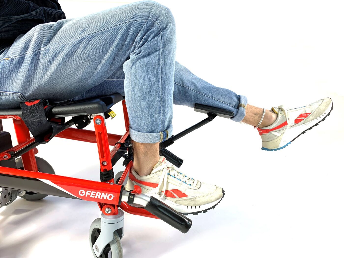 Ferno Extended-leg support bracket for Venice chair range | HCE